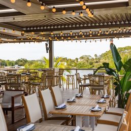 TOPSIDE AT THE BEACON - Updated October 2025 - 173 Photos & 130 Reviews ...