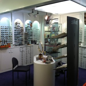 PINK VISION ASSOCIATES - Updated December 2024 - 21 Reviews - 1562 ...