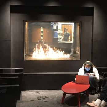 CENTRAL PARK ICE SKATE LOOP - Updated December 2025 - 16 Photos & 11 ...