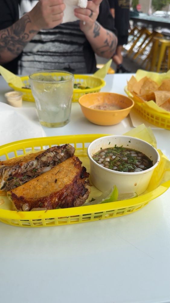 PAPI CHULO’S - Updated September 2025 - 475 Photos & 408 Reviews - 611 ...