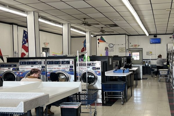 GAULT’S PLAZA DRY CLEANERS & LAUNDROMAT - Updated December 2025 - 12 ...