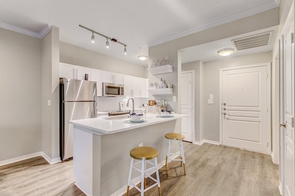 5 MOCKINGBIRD - Updated December 2025 - 85 Photos & 25 Reviews - 5555 E ...