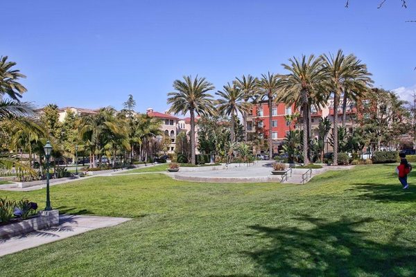 REID KAPLAN - ESTATE PROPERTIES - Updated October 2025 - 24 Photos & 32 ...