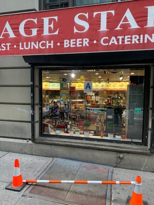 STAGE STAR DELI - 42 Photos & 93 Reviews - 105 W 55th St, New York, New ...