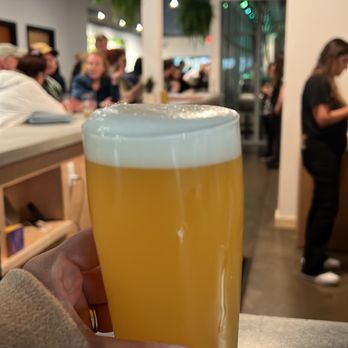 AUTODIDACT BEER - Updated October 2024 - 25 Photos & 19 Reviews - 1745 ...