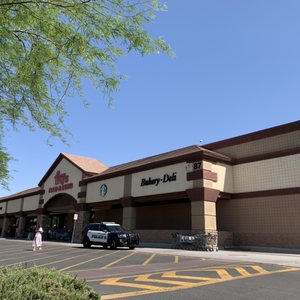 FRY’S FOOD STORE ARIZONA - Updated October 2025 - 985 E Riggs Rd ...