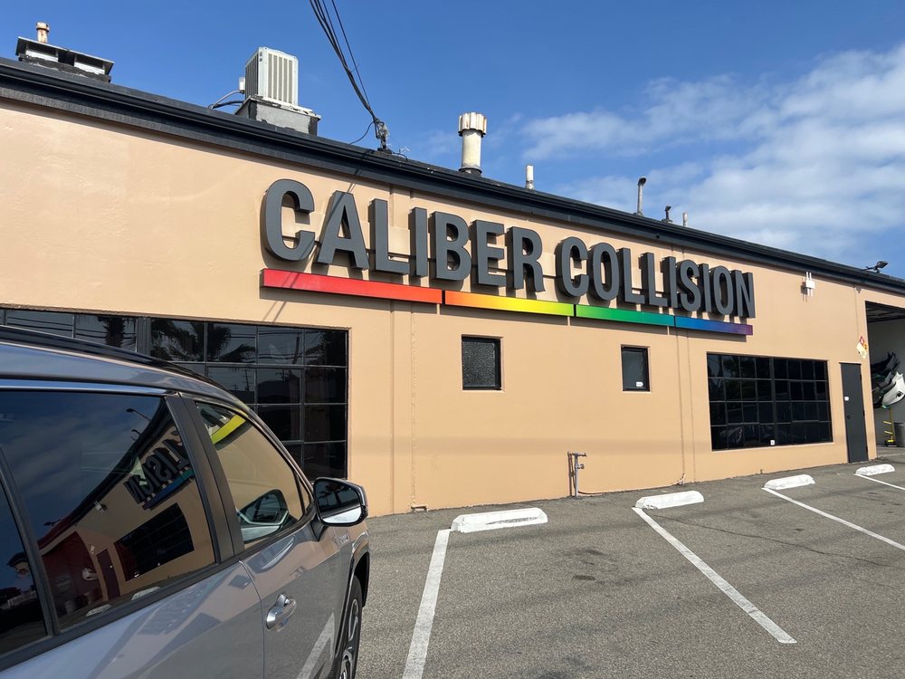 CALIBER COLLISION - 1622 Pomona, Costa Mesa, California - Updated ...