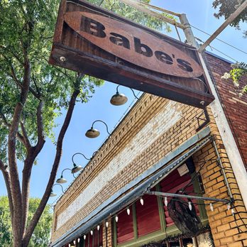 BABE’S CHICKEN DINNER HOUSE - Updated July 2025 - 427 Photos & 1111 Reviews - 104 N Oak St ...