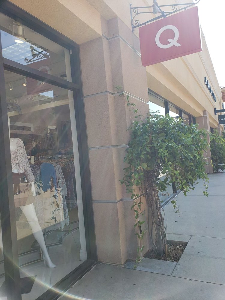 FASHION Q - Updated August 2025 - 14 Photos & 15 Reviews - 3951 Camino ...