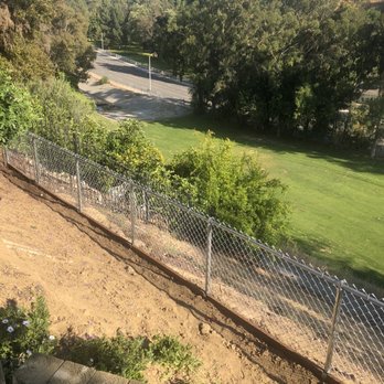 STUMP FENCE - Updated October 2025 - 104 Photos & 74 Reviews - 400 W ...