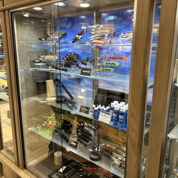 SCHEELS - Updated May 2024 - 593 Photos & 183 Reviews - 4450 ...