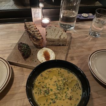 OTIS - Updated August 2025 - 999 Photos & 590 Reviews - 18 Harrison Pl ...