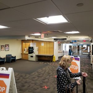 MANCHESTER MEMORIAL HOSPITAL - Updated October 2025 - 60 Reviews - 71 ...