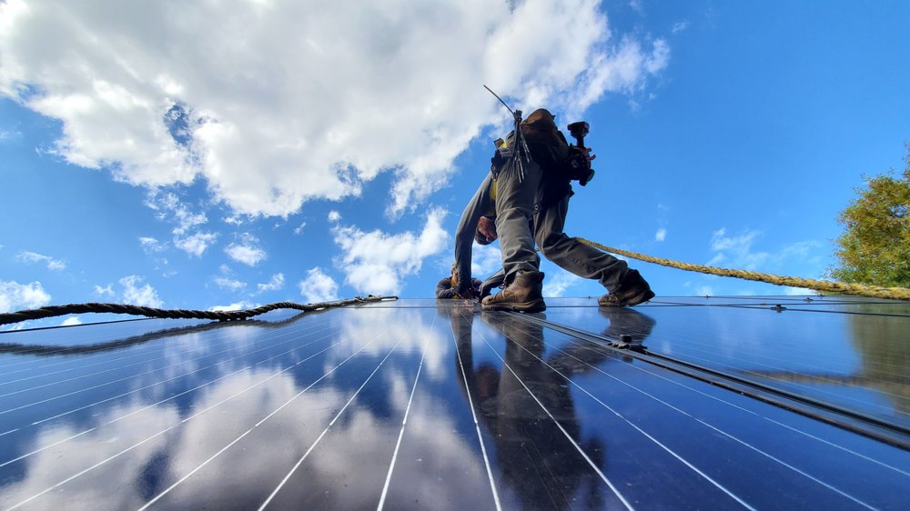 SUNDAY SOLAR - CHARLOTTESVILLE - Request a Quote - 19 Photos - 1139 ...