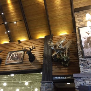 Cabellas kanata store