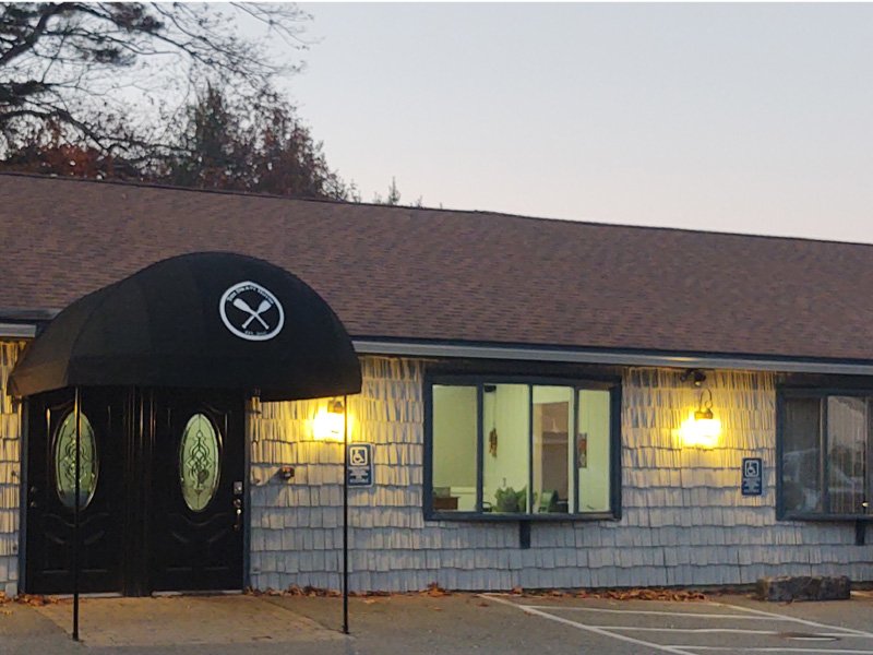 THE DRAFT HOUSE LAKESIDE BAR & GRILLE - 22 Main St, Kingston, New ...