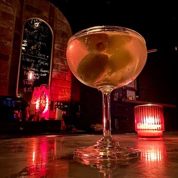 SLEEPWALK - Updated December 2024 - 90 Photos & 18 Reviews - 251 ...