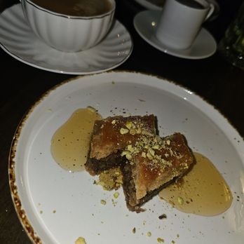 EPIQUE RESTAURANT - Updated January 2026 - 338 Photos & 208 Reviews ...