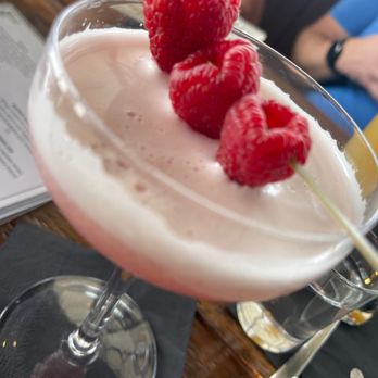 QUENCH TAPS AND TAPAS - Updated May 2024 - 166 Photos & 125 Reviews ...