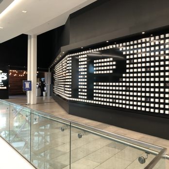 CINEPLEX VIP CINEMAS - Updated January 2026 - 80 Photos & 16 Reviews ...