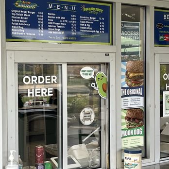 NESSY BURGERS - Updated November 2025 - 772 Photos & 1087 Reviews ...