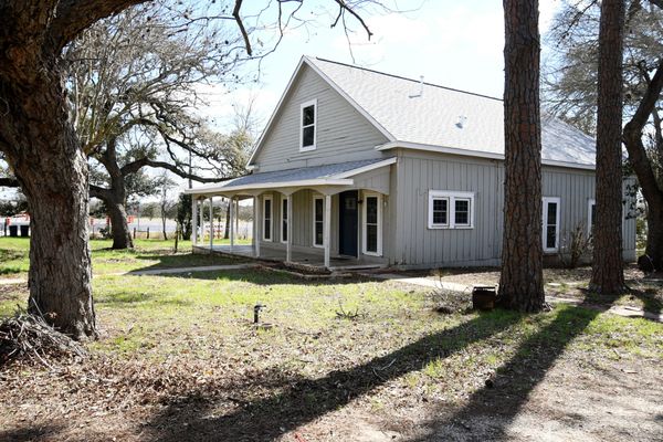 DEBBIE LUNA R&R LUNA GROUP - CONNECT REALTY - Updated August 2025 ...