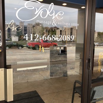 EVOLVE MASSAGE & WELLNESS CENTER - Updated December 2025 - 14 Photos & 66 Reviews - 2101 ...