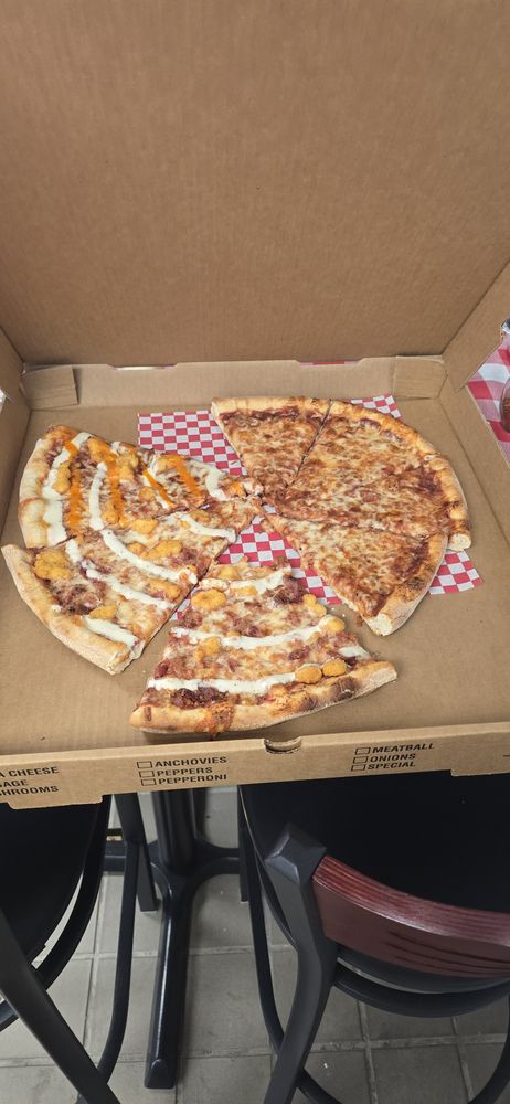 DEFAZIO’S PIZZERIA - Updated January 2026 - 9415 Apison Pike, Ooltewah, Tennessee - Italian ...