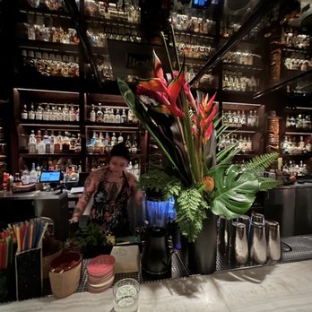 THREE DOTS AND A DASH - Updated March 2025 - 5791 Photos & 4080 Reviews ...