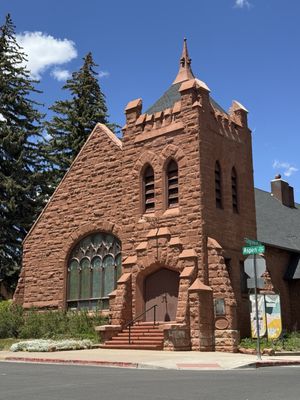 FLAGSTAFF PUBLIC LIBRARY - Updated December 2025 - 47 Photos & 18 ...