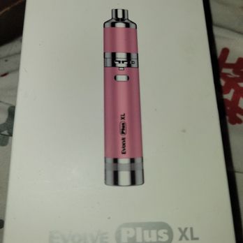 BATAVIA SMOKE N LIQUOR - Updated August 2025 - 40 Photos - 122 E Wilson ...