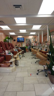 WONDER NAILS - Updated June 2024 - 33 Photos & 91 Reviews - 1478 Monroe ...