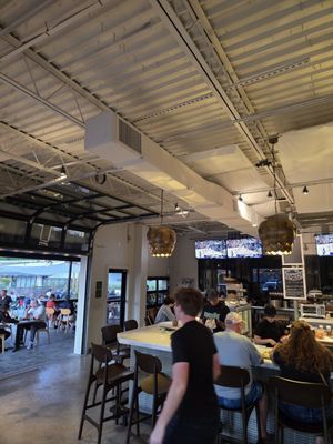 RUNABOUT BREWING - Updated October 2025 - 140 Photos & 47 Reviews ...