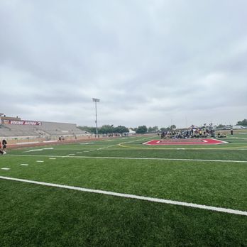 DOWNEY HIGH SCHOOL - Updated December 2025 - 82 Photos & 25 Reviews ...