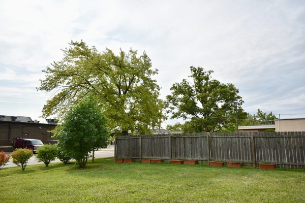 MUNCIE PUBLIC LIBRARY - KENNEDY LIBRARY - Updated July 2025 - 19 Photos ...