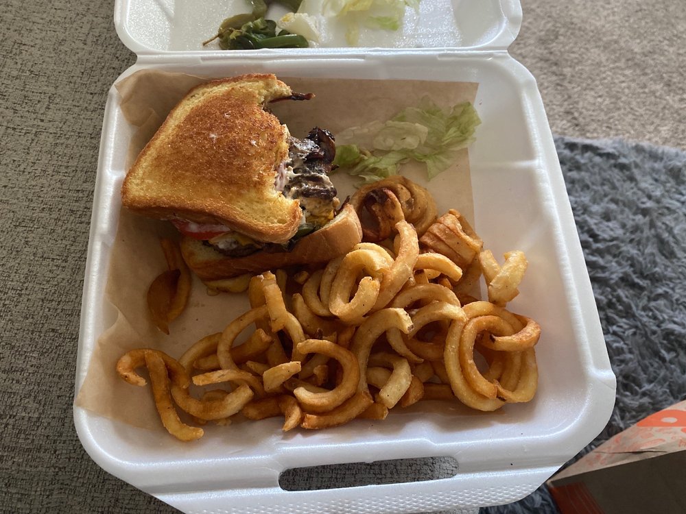 HOOTIE’S BAIT & TACKLE - Updated April 2025 - Clarksville, Tennessee ...