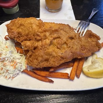 RIVER FALLS RESTAURANT - Updated December 2025 - 110 Photos & 392 ...