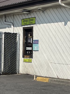 BOTTLEDROP REDEMPTION CENTER - Updated November 2025 - 10 Photos & 24 ...