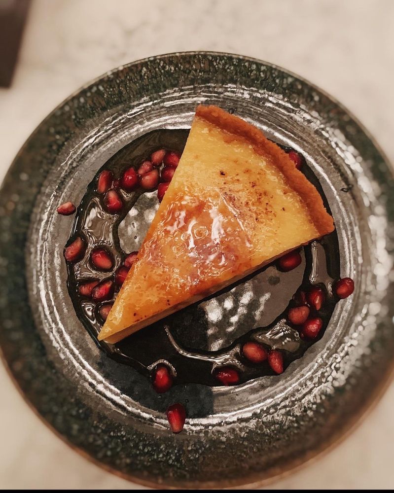 ABA - Updated December 2024 - 4321 Photos & 1743 Reviews - 302 N Green ...