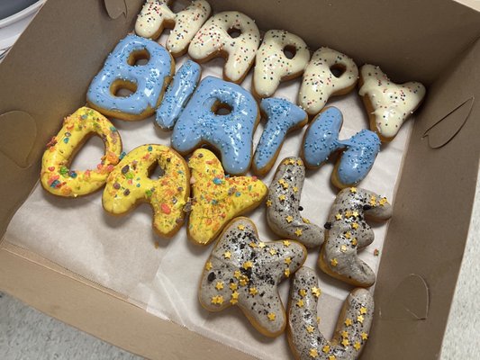 MOON DONUTS - 395 Photos & 335 Reviews - 1000 Torrance Blvd, Redondo ...