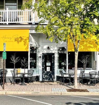 HONEY BERRY CAFE - Updated October 2025 - 25 Photos & 43 Reviews - 1321 ...