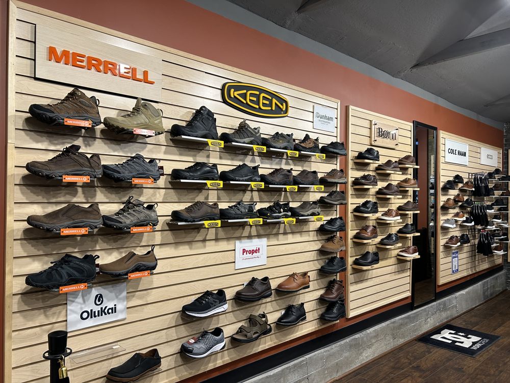 MODERN SHOE - Updated January 2026 - 23 Photos & 29 Reviews - 362 W ...