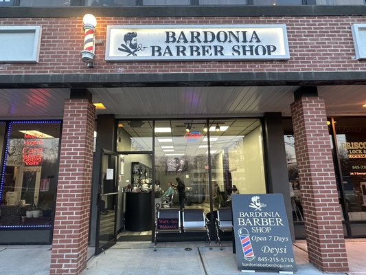 BARDONIA BARBERSHOP - Updated November 2025 - 54 Photos - 295 Rt 304 ...