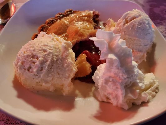 BRIDGEPORT INN RESTAURANT - Updated August 2024 - 129 Photos & 133 ...