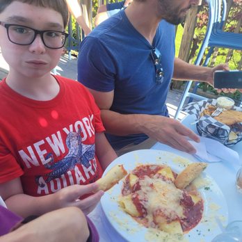 GULL LANDING - Updated May 2024 - 34 Photos & 117 Reviews - 438 S ...