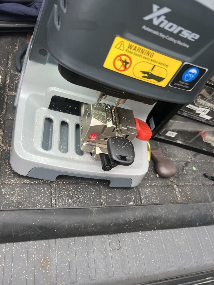 AFFORDABLE KEYS - Updated May 2025 - 2330 W Mulberry Pl, Denver ...