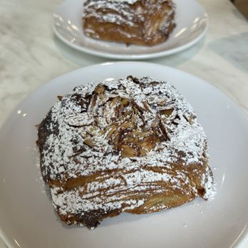 BLACK WALNUT BAKERY - Updated October 2025 - 322 Photos & 168 Reviews ...