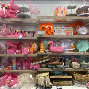 HOME GOODS - Updated December 2025 - 21 Photos & 14 Reviews - 1330-A ...