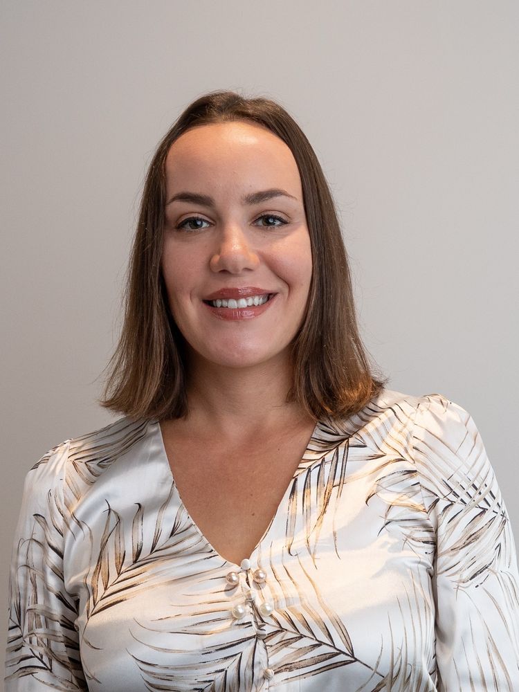 RALITSA VELEVA - Updated November 2024 - 2505 Bayshore Rd, Lower ...