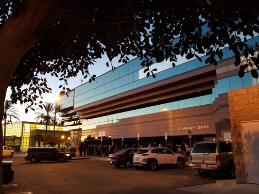 EAST ANAHEIM COMMUNITY CENTER - Updated October 2025 - 16 Photos - 8201 ...